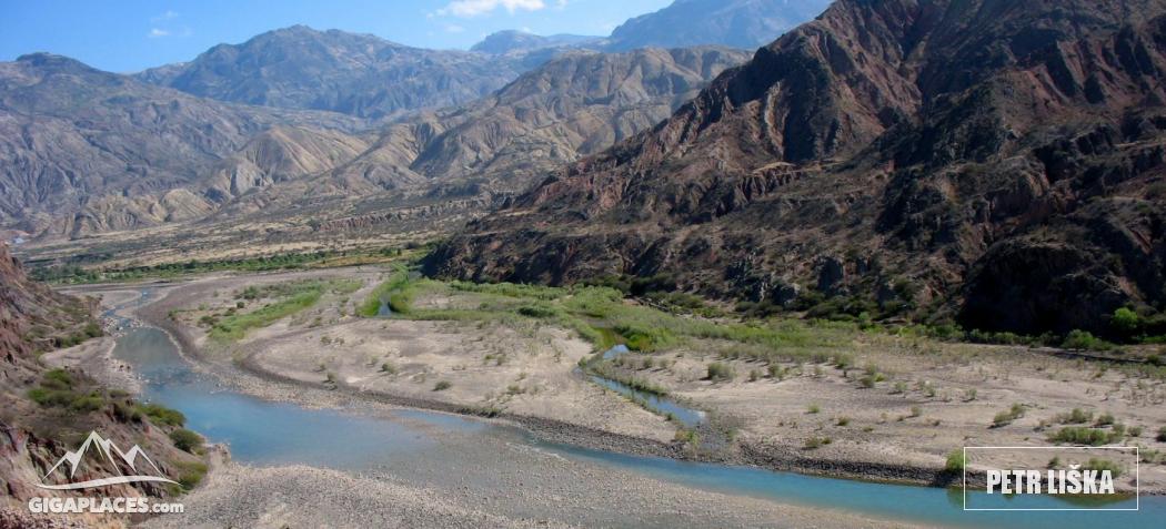 Mantaro River Canyon - Peruvian Wild West | Gigaplaces.com