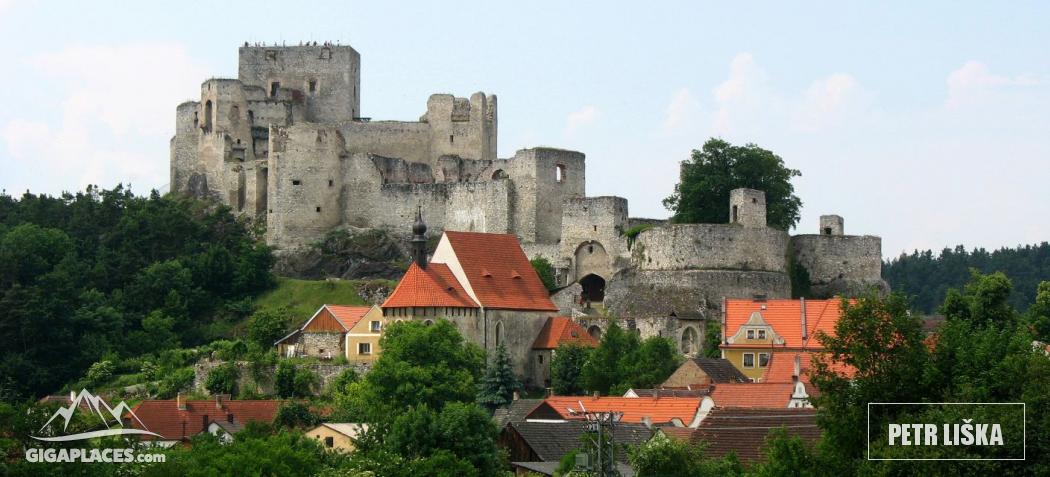 Hrad Rábí - Nejmohutnější český hrad | Gigaplaces.com