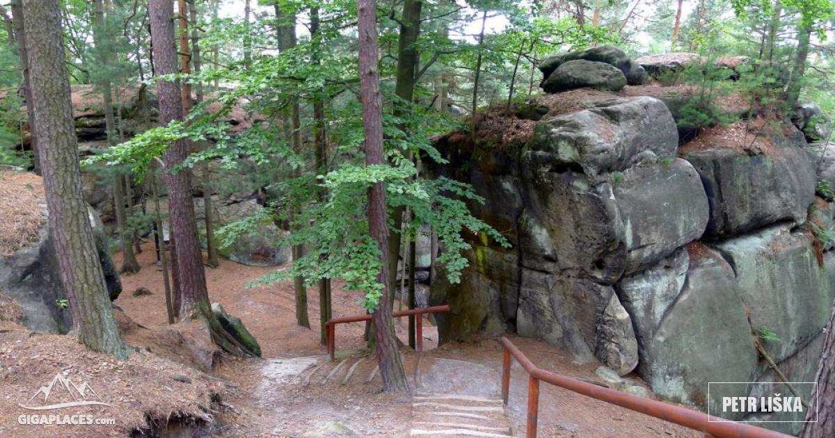 Prohlídka skalního města Drábovna - Skalní město nad Jizerou ...