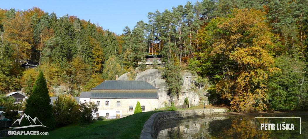Procházka Nebákov - U Přibyla - Malebná procházka Podtroseckým údolím ...